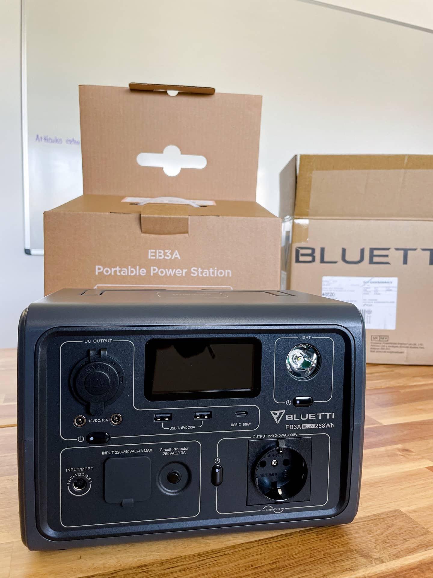 BLUETTI EB3A: La batería portátil LiFePo4 de calidad que cumple tus expectativas - Mira Cómo Se Hace